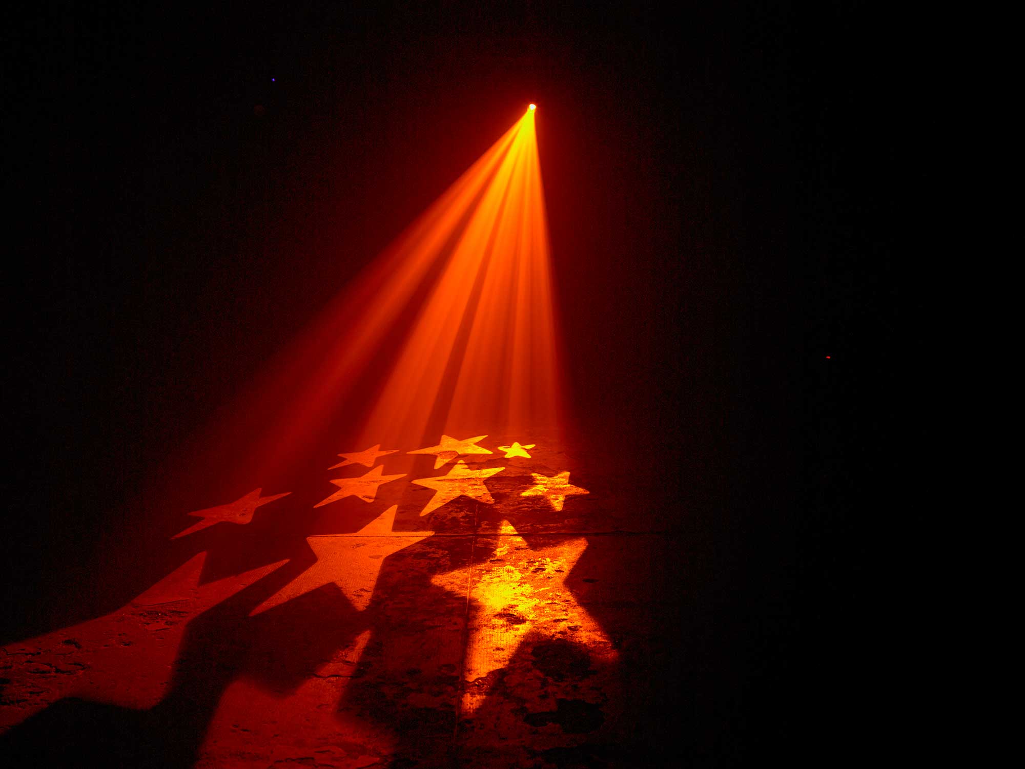 Cyclone-120R :: Euro Baltronics - online shop for sound, light and effects