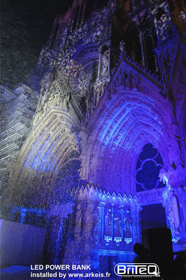 Briteq LED Power Bank RGB 15° - 54 1 Watt LEDS :: Euro Baltronics ...